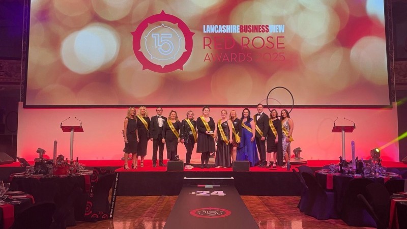 £5,300 raised for hospices at Red Rose Awards 2025 | Red Rose Awards